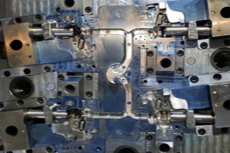 SHEET METAL DIES | S & S TOOLING